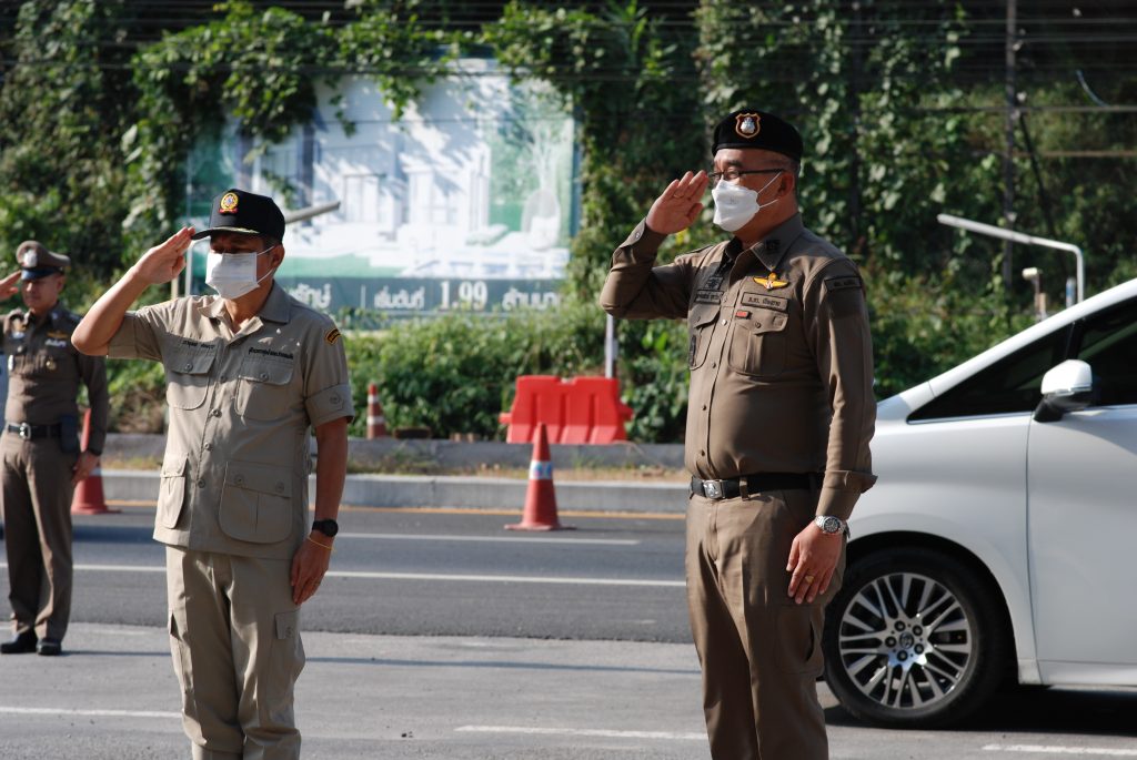 พล.ต.ท.ประจวบ วงศ์สุข ผู้ช่วย ผบ.ตร พร้อมคณะฯ ตรวจเยี่ยม จุดตรวจบูรณาการในห้วงเทศกาลปีใหม่ 2566 ...